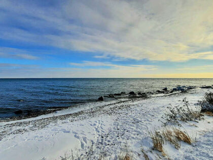 Find Agates At This Hidden Beach Along Minnesota's North Shore, A ...