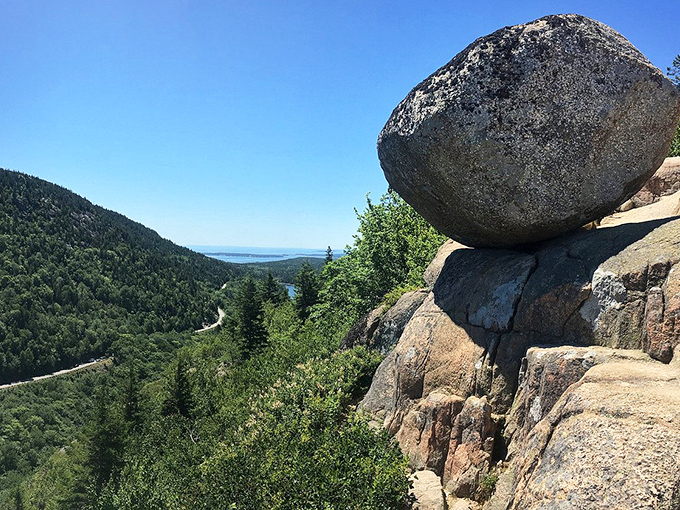 Nature's ultimate balancing act! This massive glacial hitchhiker has been defying gravity for 15,000 years, making your yoga poses look amateur.