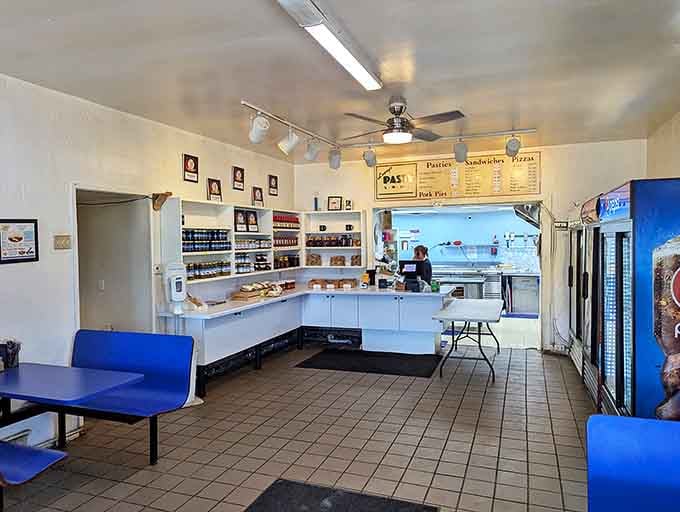 No-nonsense and neat as a pin, the interior puts the focus where it belongs&mdash;on the food that's about to make your day infinitely better.