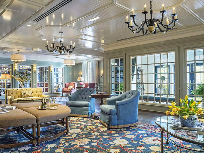 The lobby isn't just a check-in spot &ndash; it's where elegant furnishings and warm lighting conspire to make you forget the outside world exists.