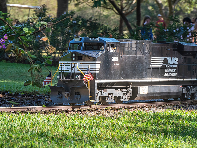This Norfolk Southern locomotive might be small in stature, but it delivers big thrills for train enthusiasts of all ages.