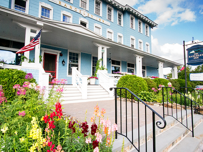 This blue beauty has been welcoming weary travelers since before your grandparents were posting on social media.