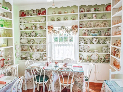 This Whimsical Tea Room In Florida, Lavender N' Lace, Feels Like A Page ...