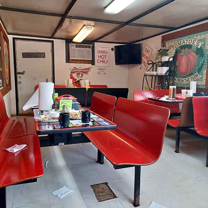 Those red vinyl booths at Red Top have seen more satisfied customers than a massage therapist.