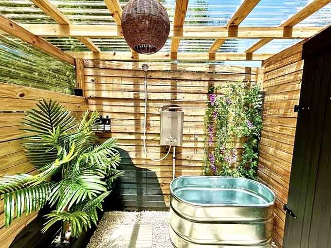 Outdoor bathing that's somehow both liberating and luxurious, proving that showers don't need walls to be wonderful.