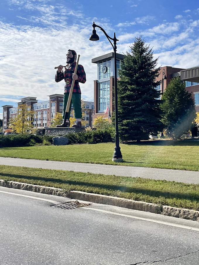 The statue's impressive boots feature careful detailing, right down to the laces that would probably measure several feet long.
