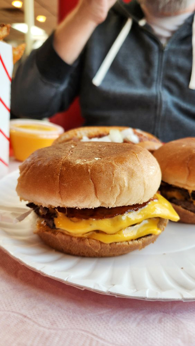 Double the beef, double the cheese, double the pleasure &ndash; Al's cheeseburgers prove that simplicity, done perfectly, is unbeatable.