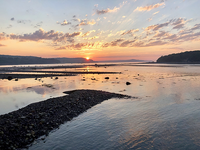 A sunset worth getting stranded for&mdash;though I'd still recommend checking those tide charts.
