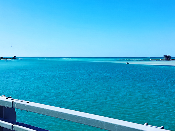 That color! Not Photoshop, folks &ndash; just the genuine turquoise waters that make Florida's Gulf Coast a natural wonder.