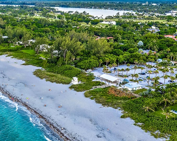 From this elevated vantage point, Hobe Sound reveals its perfect balance of lush greenery and sparkling waterways.