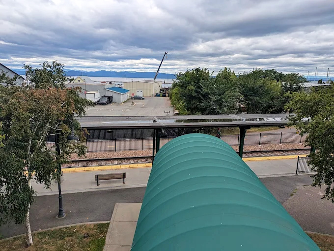 Lake Champlain provides a stunning backdrop for the station, with views of the Adirondack Mountains creating a scenic waiting experience for passengers.