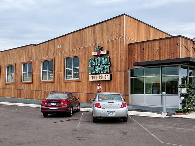 Natural Harvest Food Co-op's wooden fa&ccedil;ade houses local produce and organic goods, blending modern values with northern Minnesota charm.