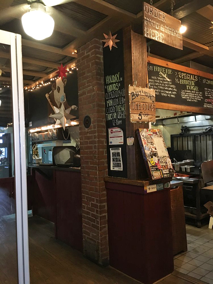 Where the magic happens &ndash; Worthy Burger's ordering counter promises delicious possibilities with every ticket that goes back to the kitchen.