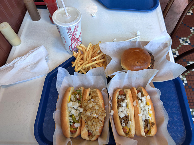 Those blue trays and white tables create the perfect no-frills atmosphere for enjoying seriously good hot dogs.