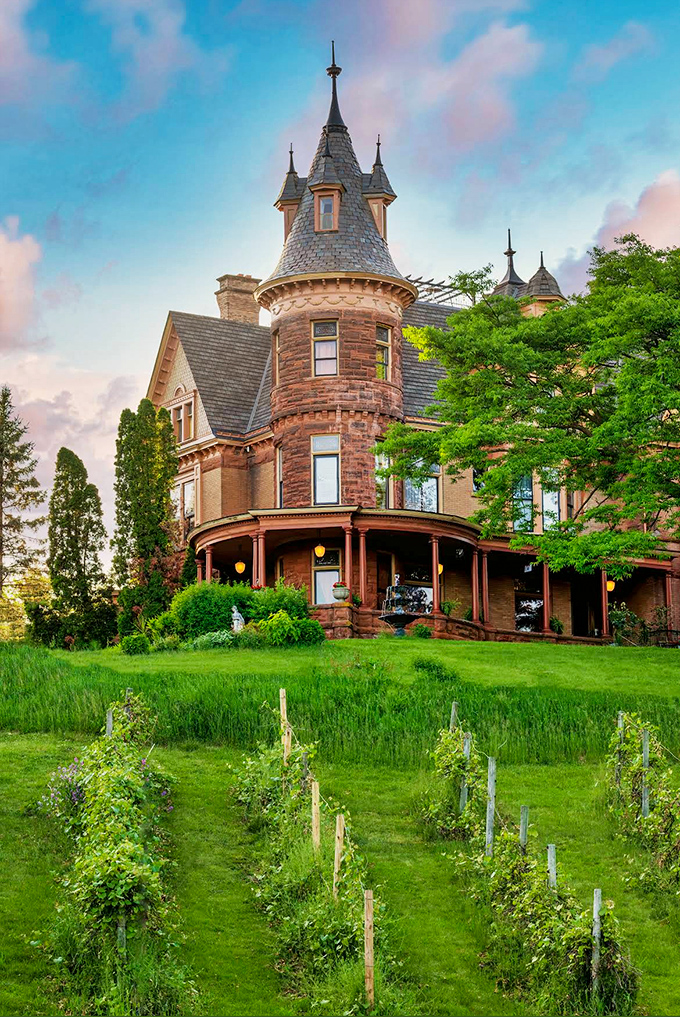 Surrounded by lush gardens and vineyards, Henderson Castle offers visitors a truly royal experience with accommodations fit for Michigan royalty.