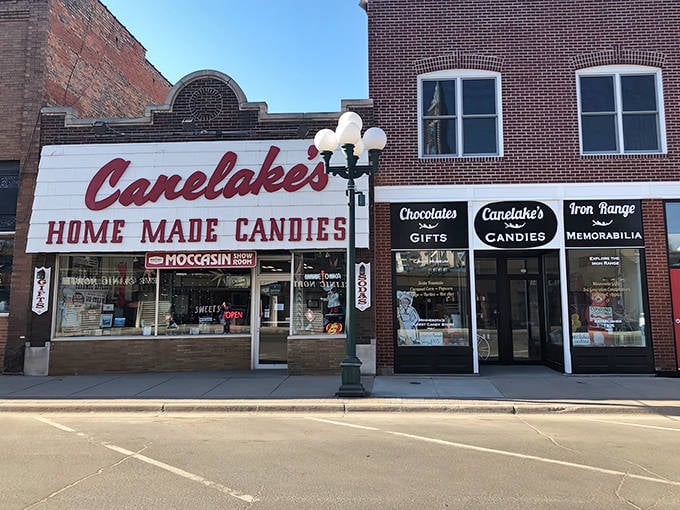Canelake's Candies tempts sweet tooths with handcrafted chocolates and confections made the same way for generations.