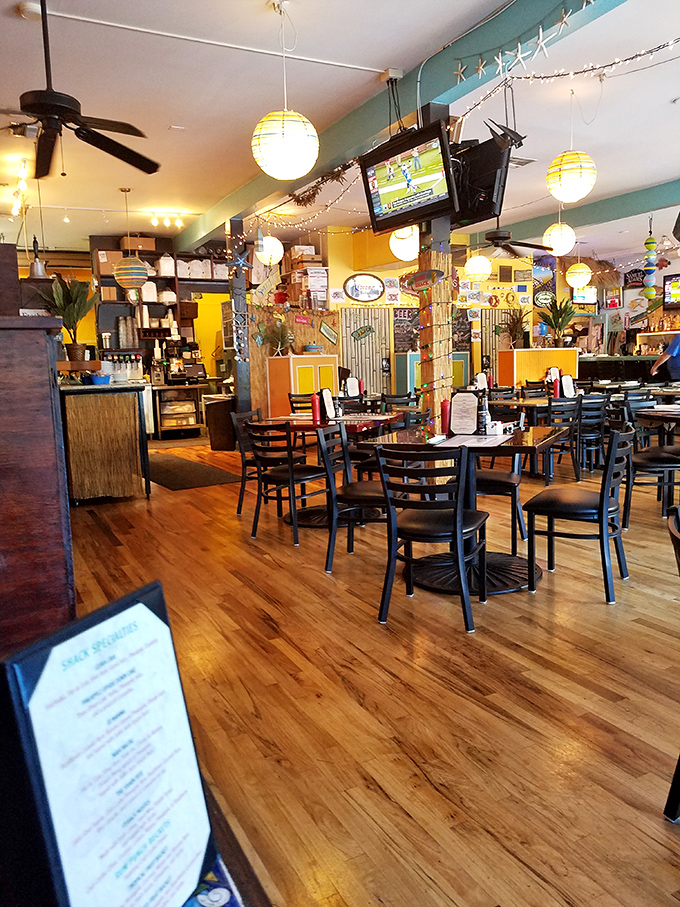 Wooden floors, colorful walls, and an atmosphere where flip-flops are always appropriate &ndash; this is Florida dining at its most authentic.