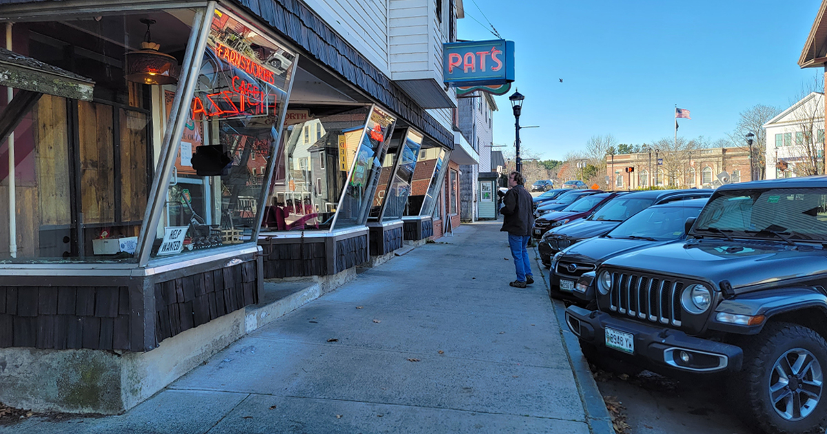 90 years pizza maine ftr