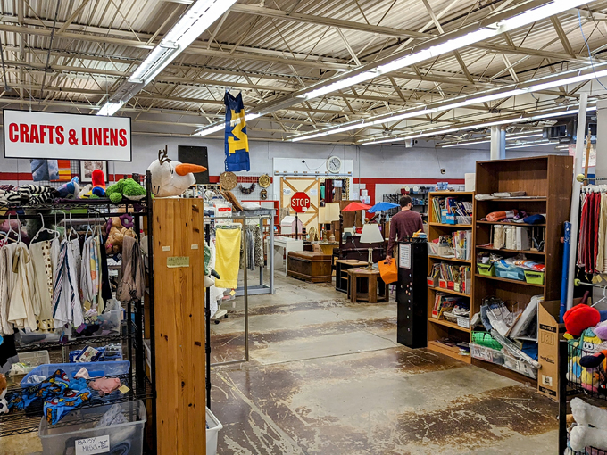 Ann Arbor PTO Thrift Shop 4