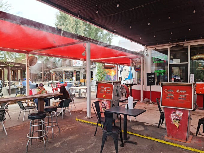 big earls greasy eats 2