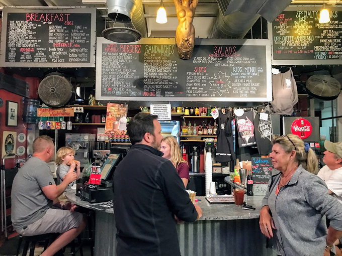 big earls greasy eats 3