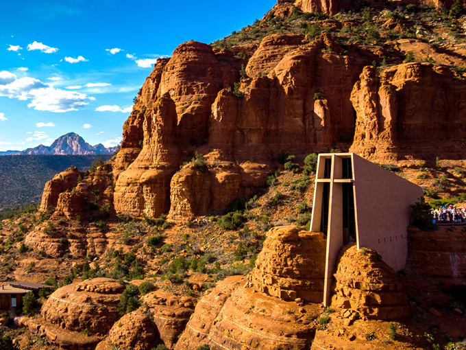 chapel of the holy cross 2
