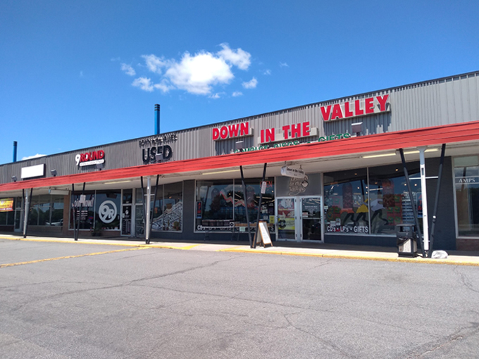 Down In The Valley 1