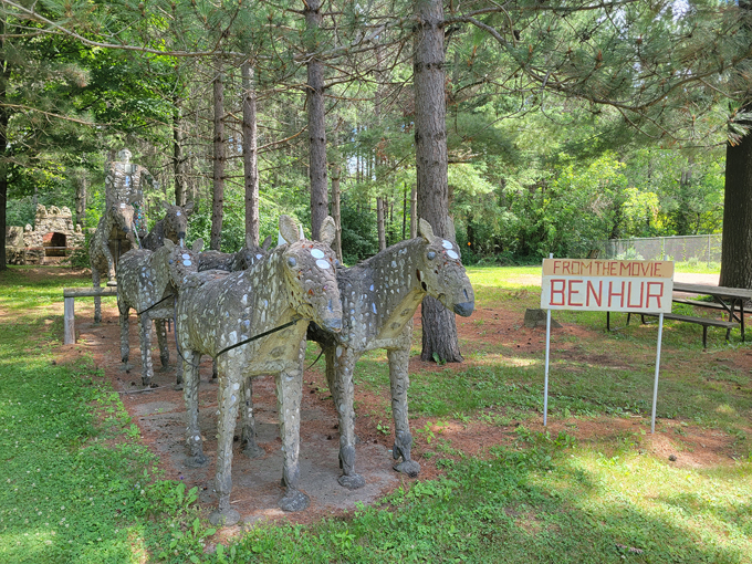 Fred Smith's Wisconsin Concrete Park 7