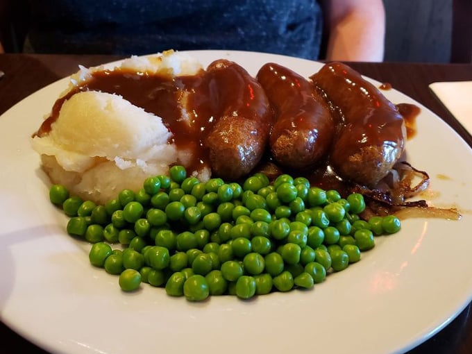 george and dragon english pub 6