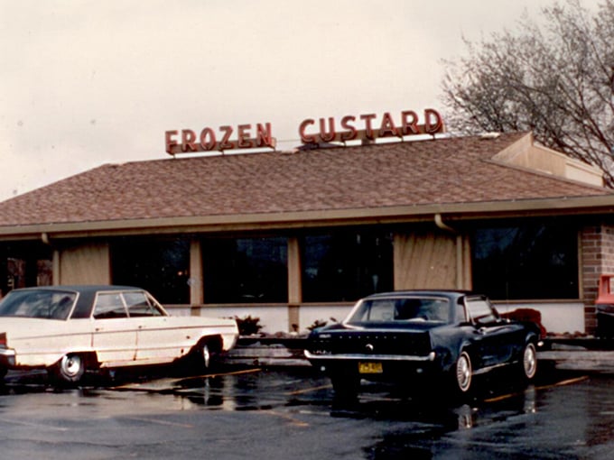 gilles frozen custard 2