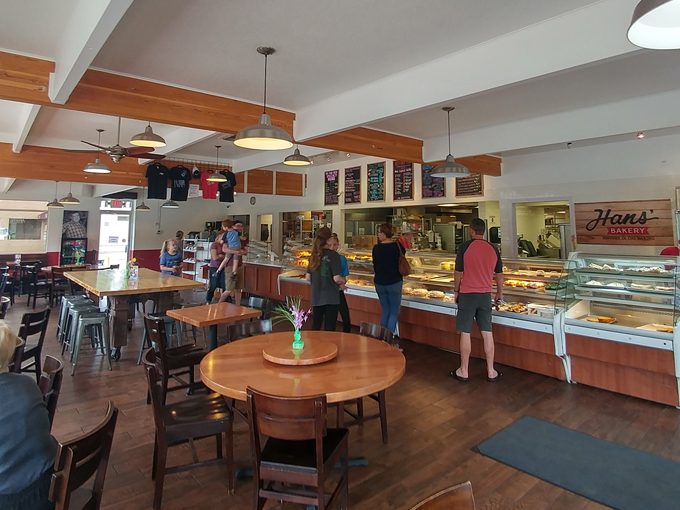 hans bakery 2