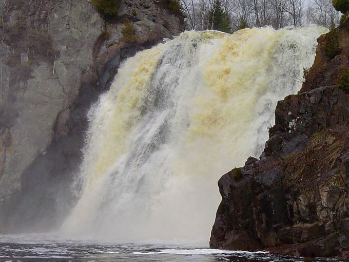 High Falls 8