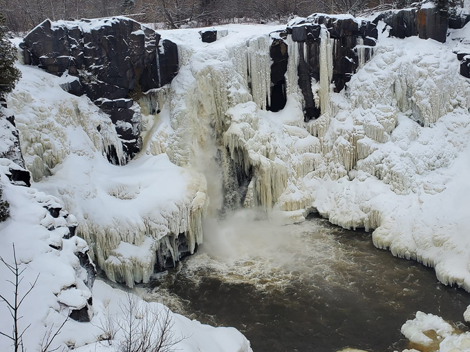 high falls 8