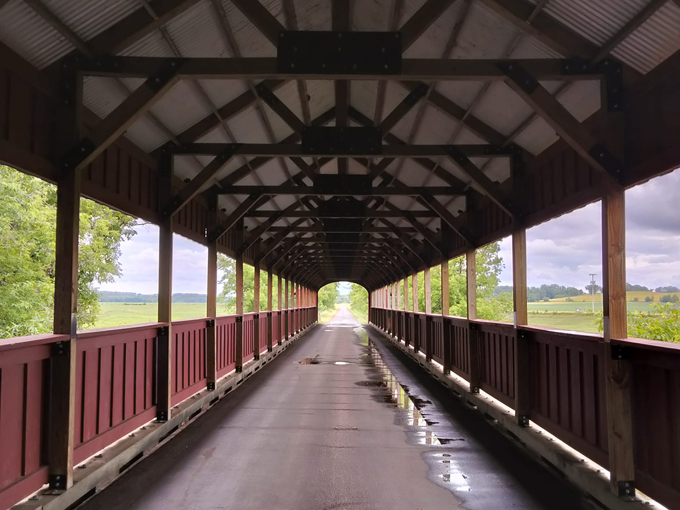 lake wobegon covered bridge 3