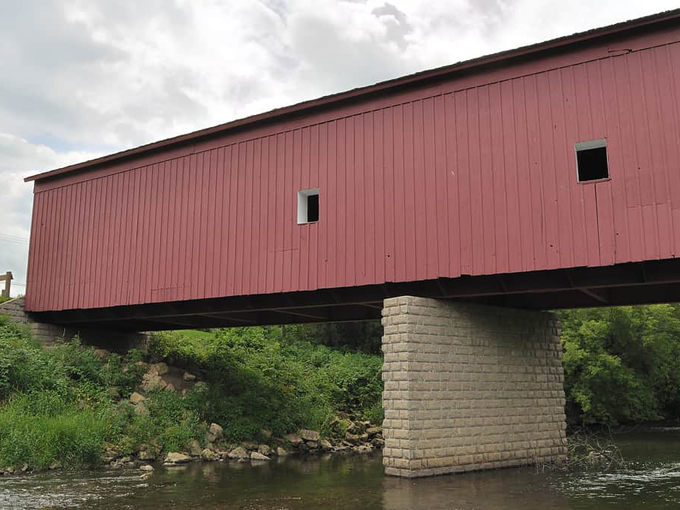 lake wobegon covered bridge 8