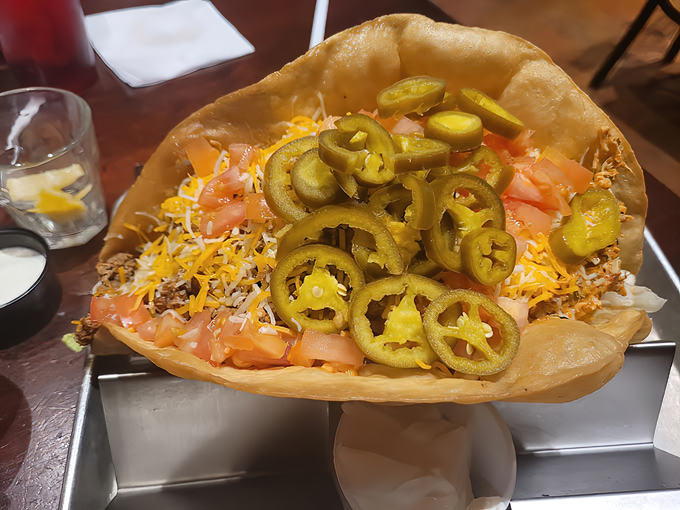 mallies sports bar grill 3