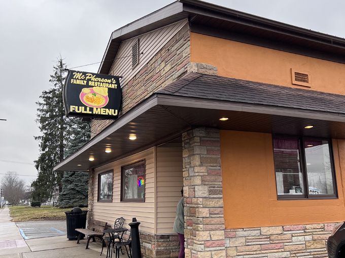 McPherson&rsquo;s Family Restaurant 1