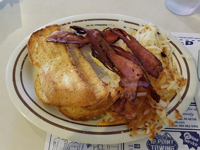 McPherson&rsquo;s Family Restaurant 3