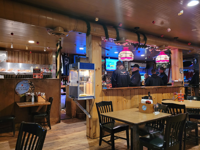 Meister's Bar & Grill 2