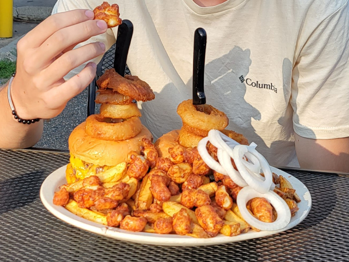 Meister's Bar & Grill 7