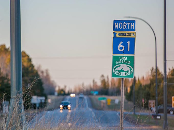 minnesota highway 61 drive 1