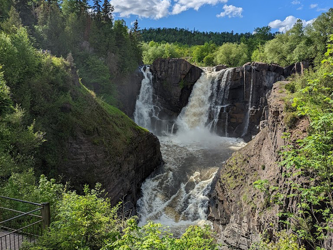 minnesota highway 61 drive 9