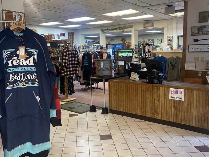 North Trail Store LLC 7