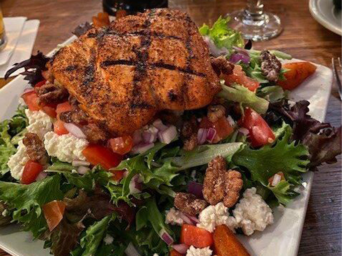 Pickwick Restaurant & Pub 8