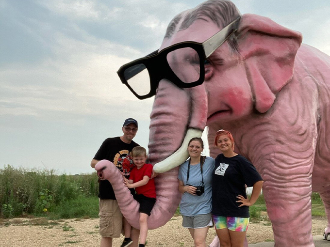 Pinkie the Elephant 7