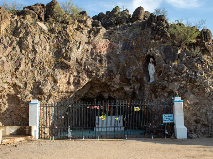 san xavier del bac mission 7