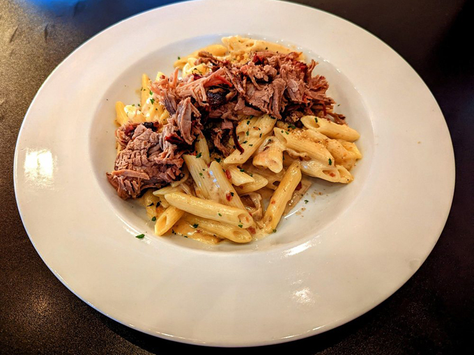 Schuberg's Bar & Grill 4