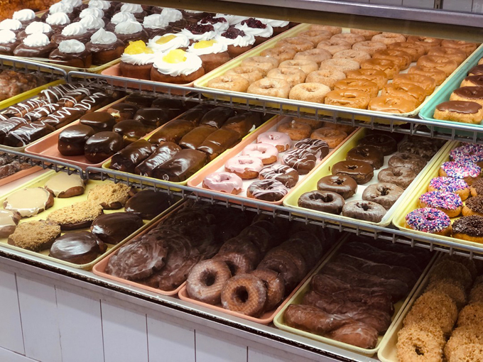 Steenstra's Royal Dutch Bakery 3