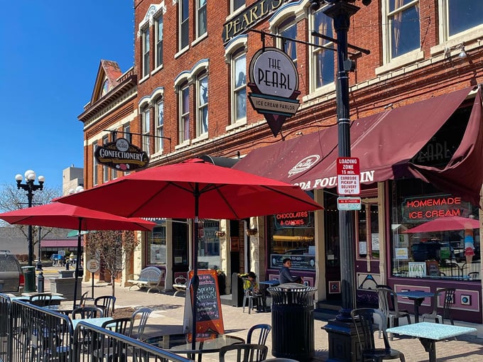 the pearl ice cream parlor 1