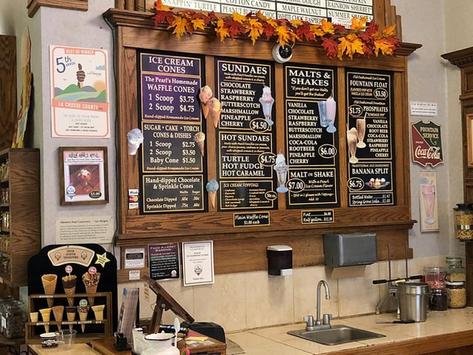 the pearl ice cream parlor 5